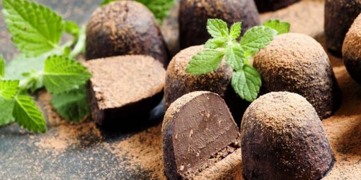 7 Happy Foods That Boost Your Mood - Intelligent Labs