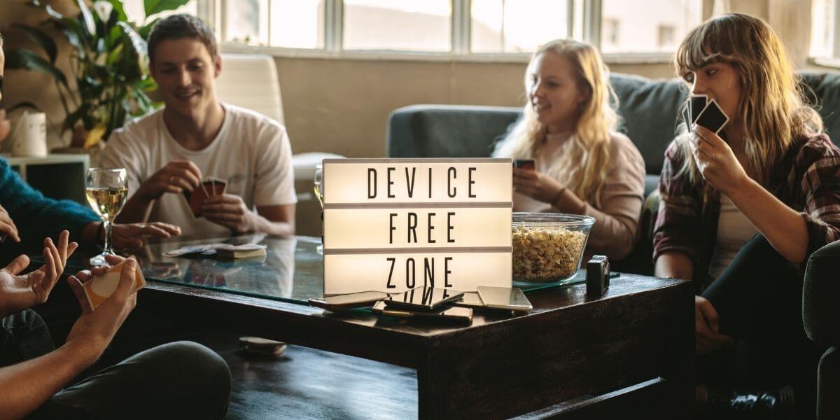 Digital Detox: What Going Offline Can Do For You – Intelligent Labs