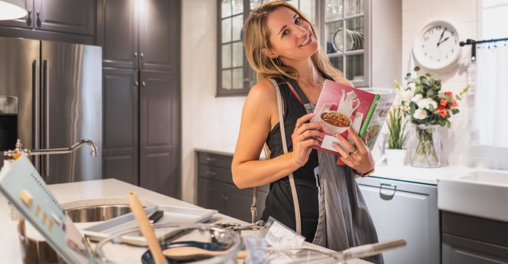 How to Declutter Your Kitchen: Spring Edition - Intelligent Labs
